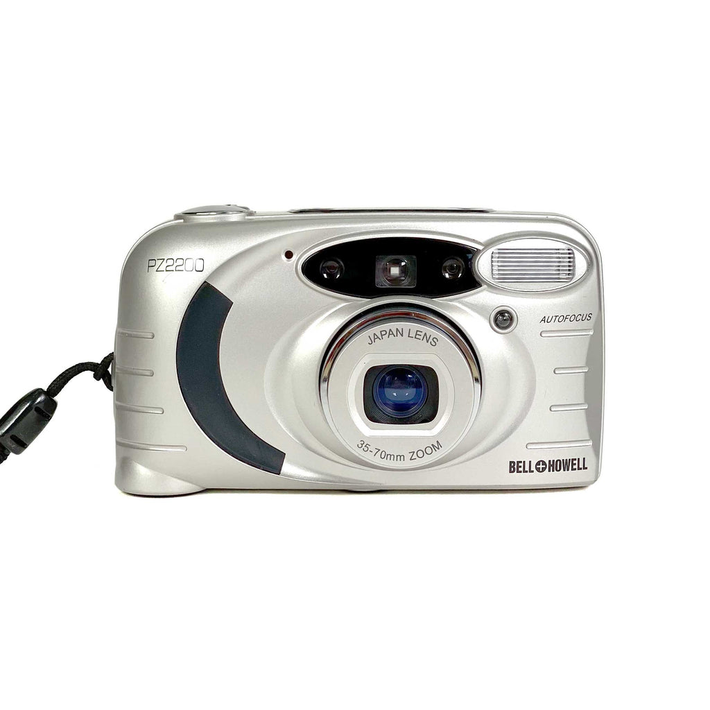 Bell + Howell PZ2200 – Retro Camera Shop